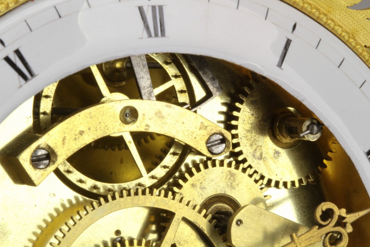 Proantic: Skeleton Clock, Visible Pinwheel Escapement And Knife Suspen
