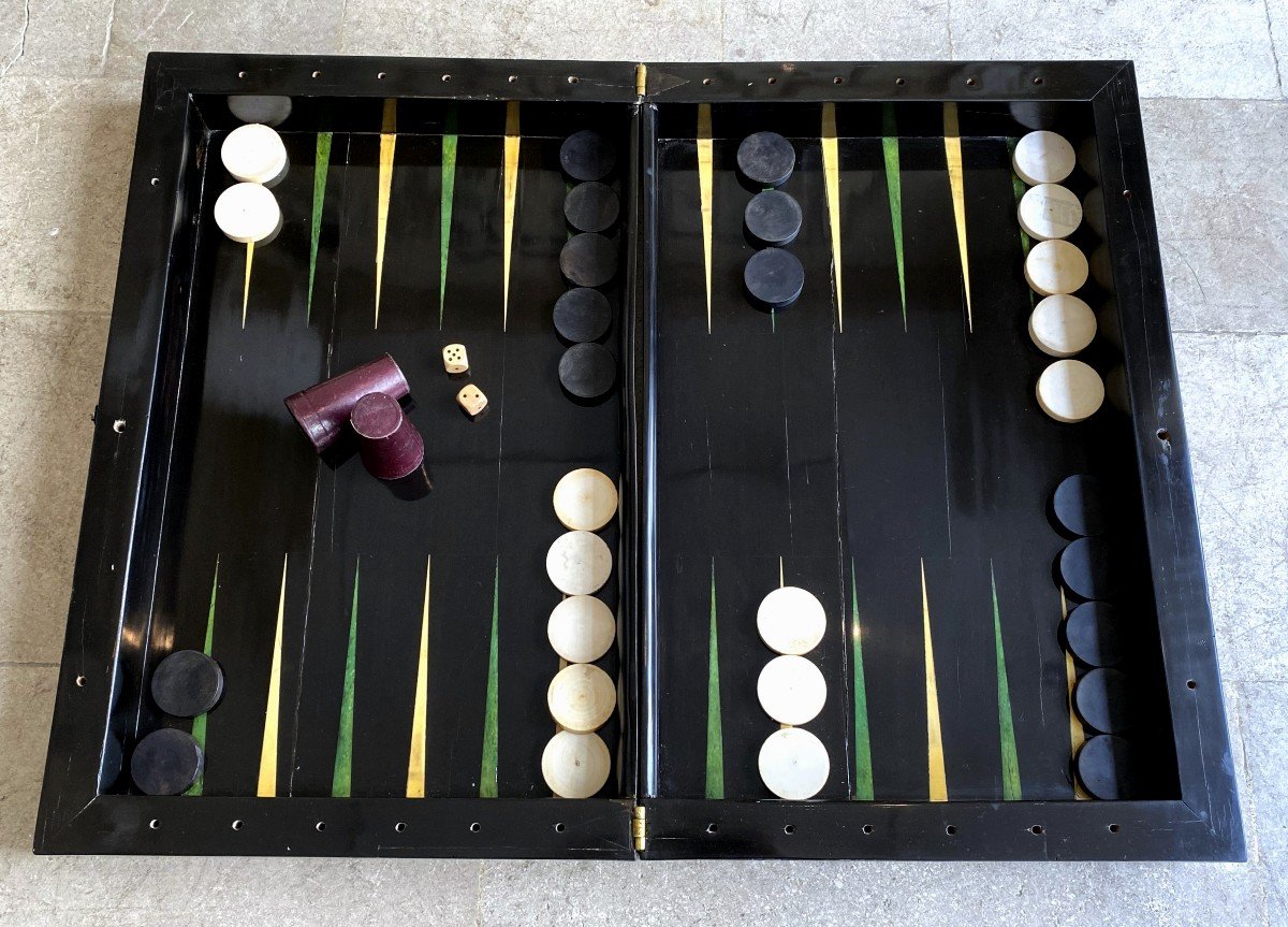 Proantic: Grand Coffret à Jeu Tric Trac Et Damier début XIXème