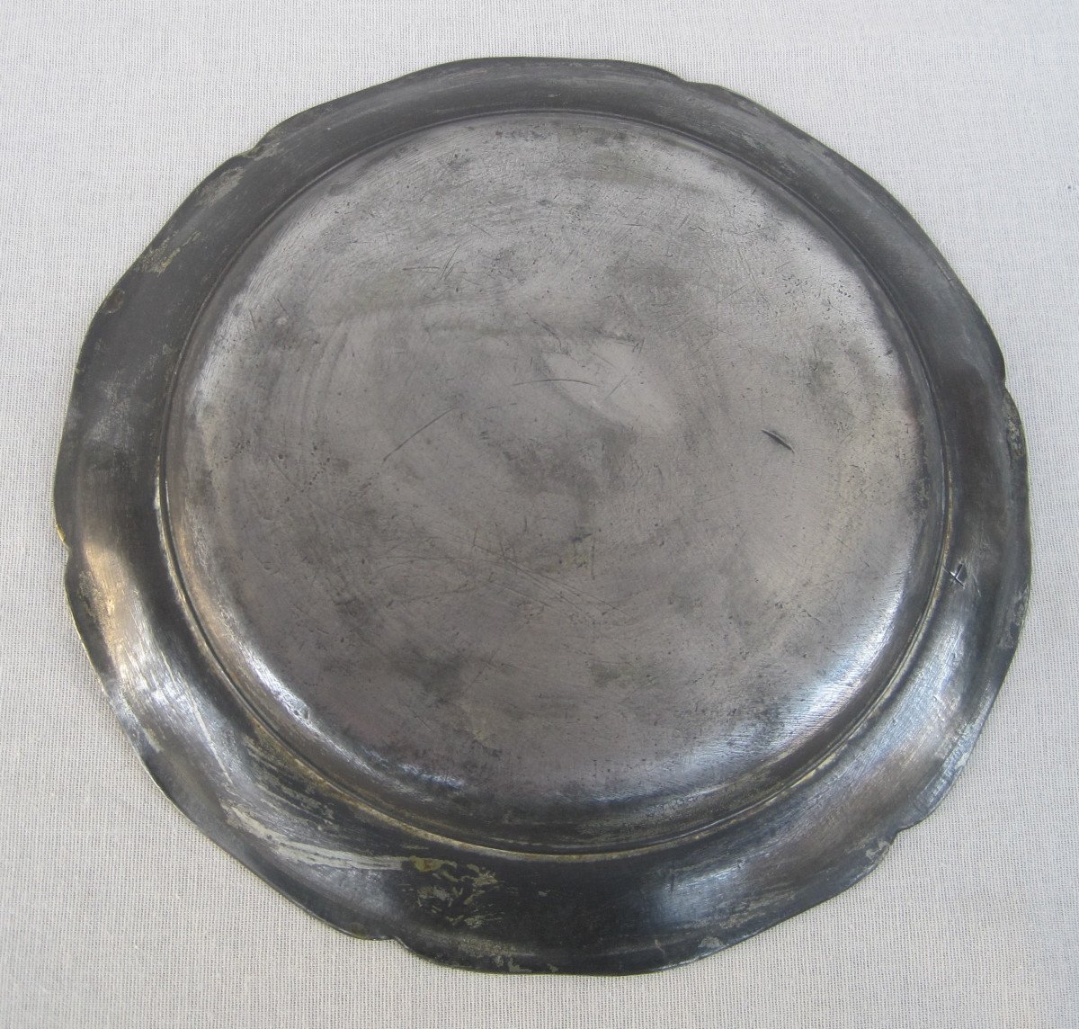 Proantic: Pewter Dish. Late 18th-early 19th Century.