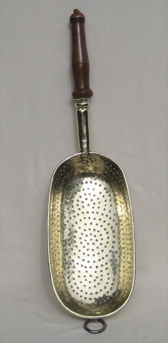 Proantic: Curd Strainer, Brass. 18th Century.