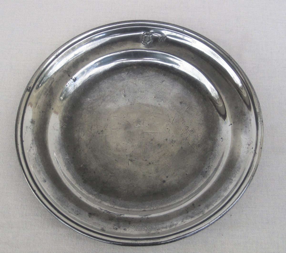 Proantic: Pewter Plate. 19th C.