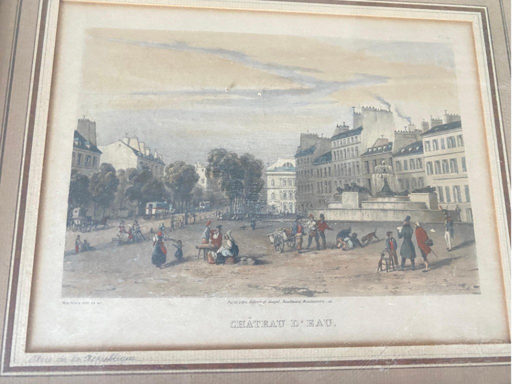 Pair Of 19th Century Engravings Depicting Monuments In Paris, France