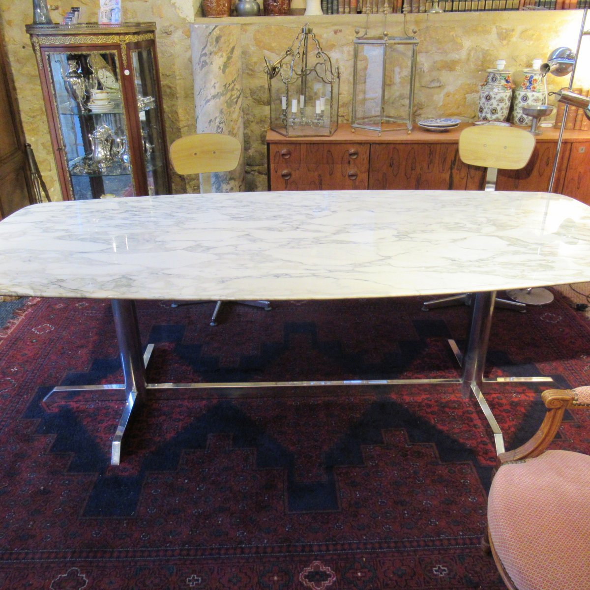 Proantic: Large Conference Marble Table