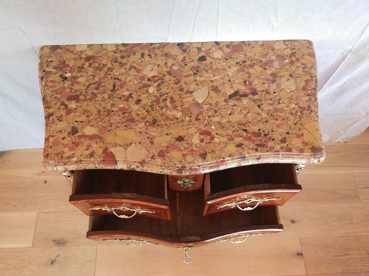 Proantic: Louis XV Curved Sauteuse Commode 18th Century