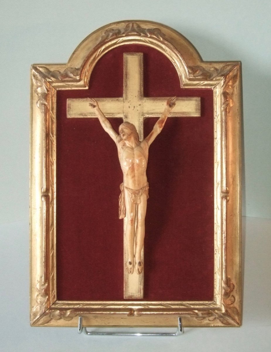 Proantic: Ancient Christ In Ivory