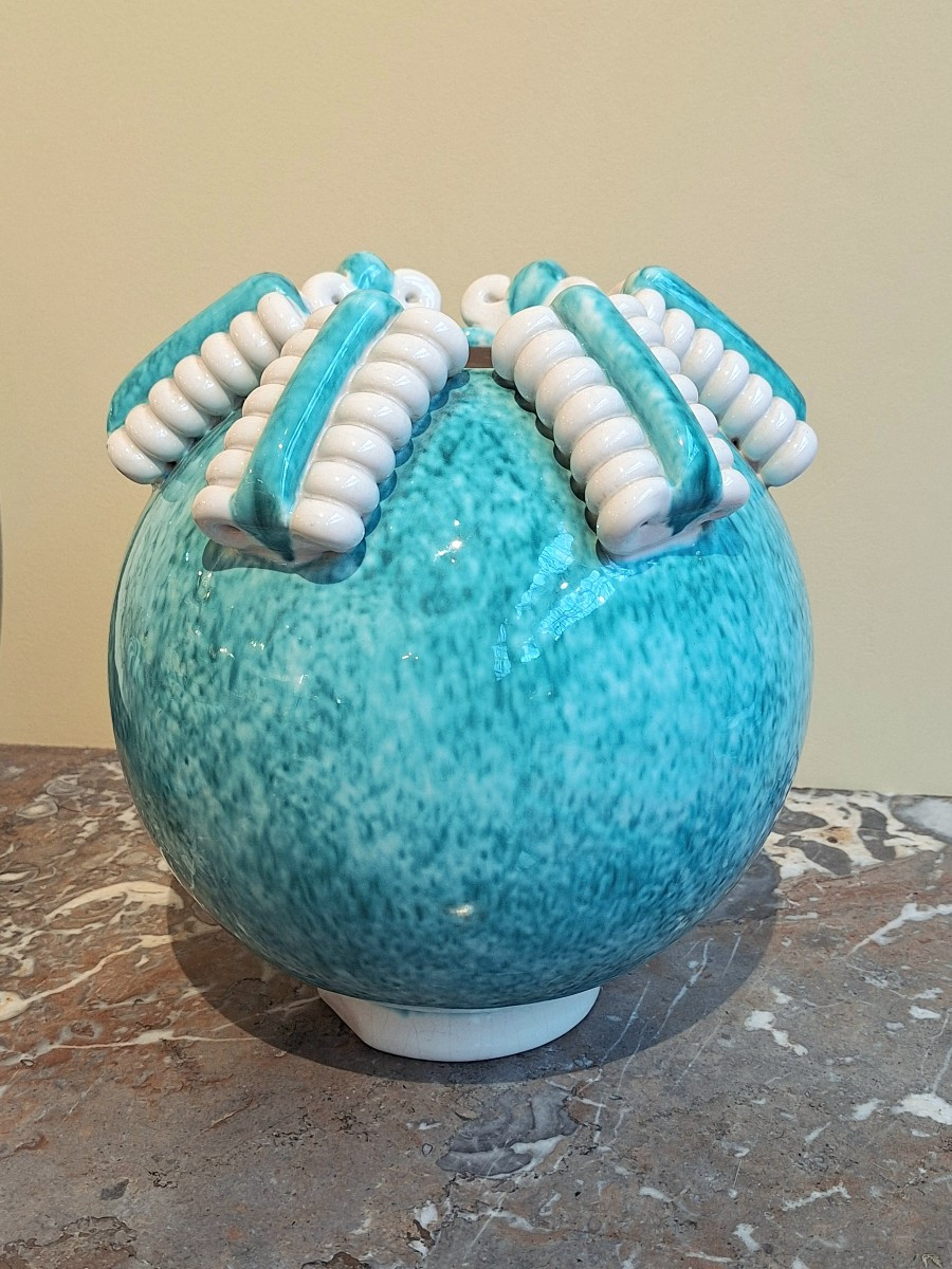 Proantic: Vase boule en faïence émaillée de Sainte Radegonde