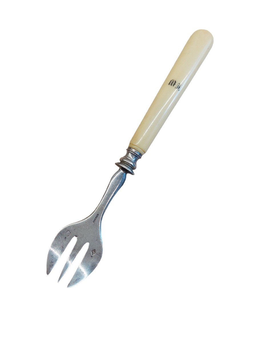 Proantic: 12 Oyster Forks In Silver And Ivory