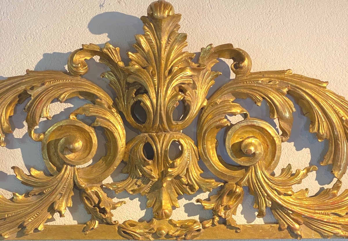 Proantic: Rocaille Sculptures Of Fronton In Golden Wood Gold Leaf 18th