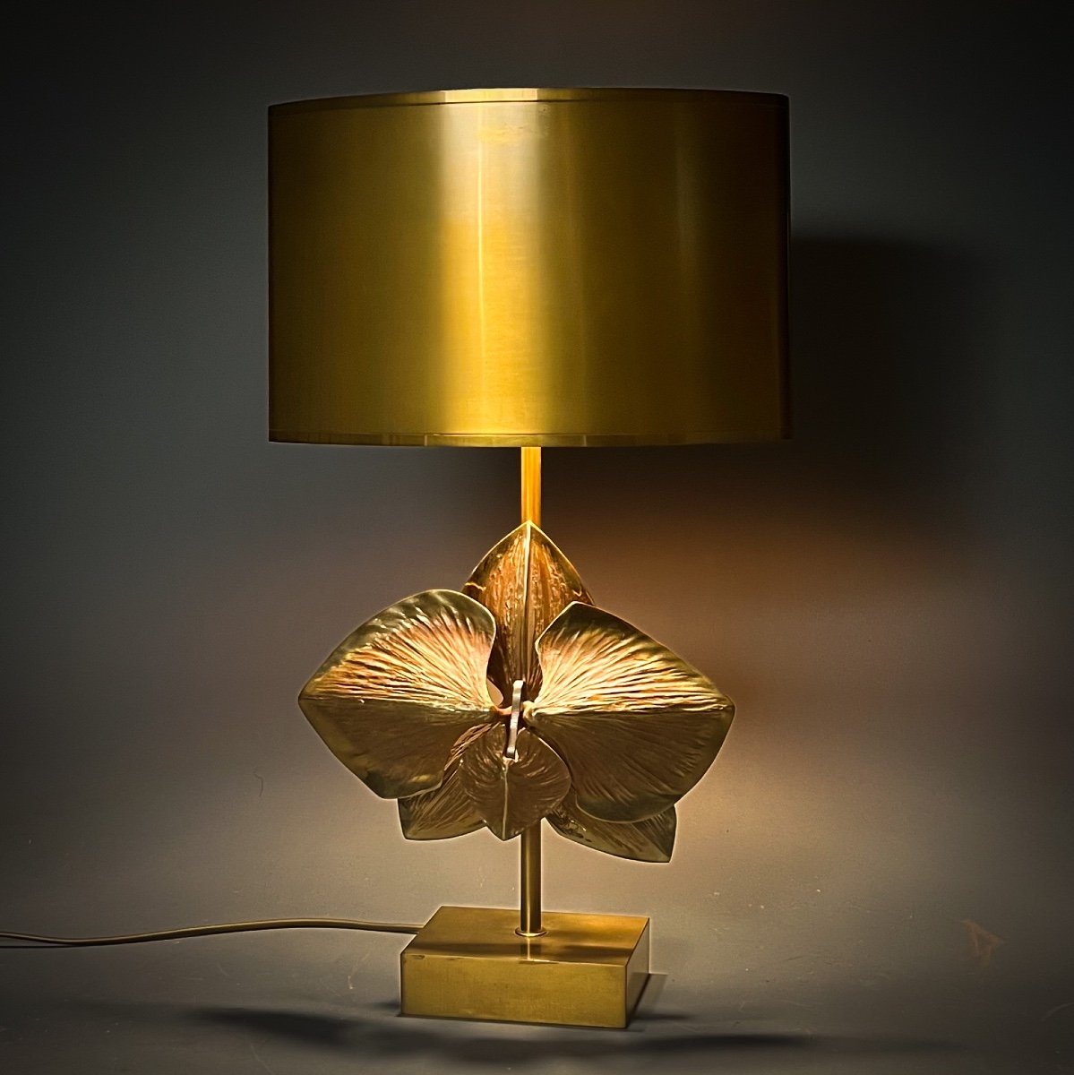 Proantic: Bronze Lamp Signed Charles Paris