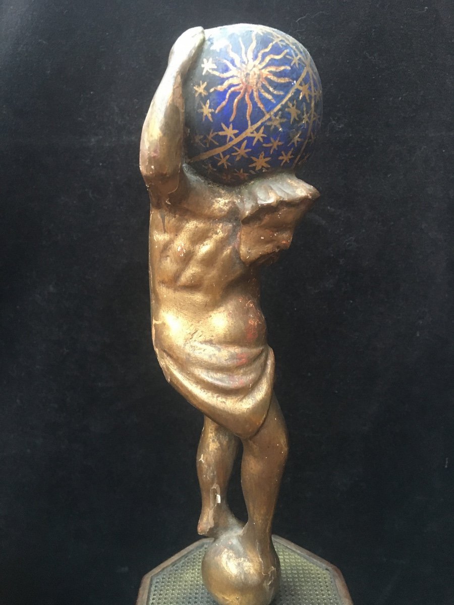 Proantic: Atlas Carrying The World