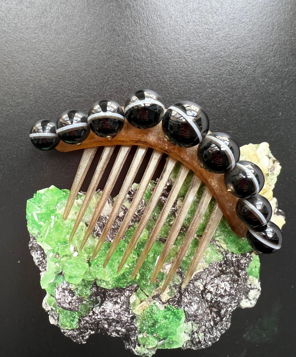 Proantic: Antique Banded Agate Bead Comb Pin Tiara