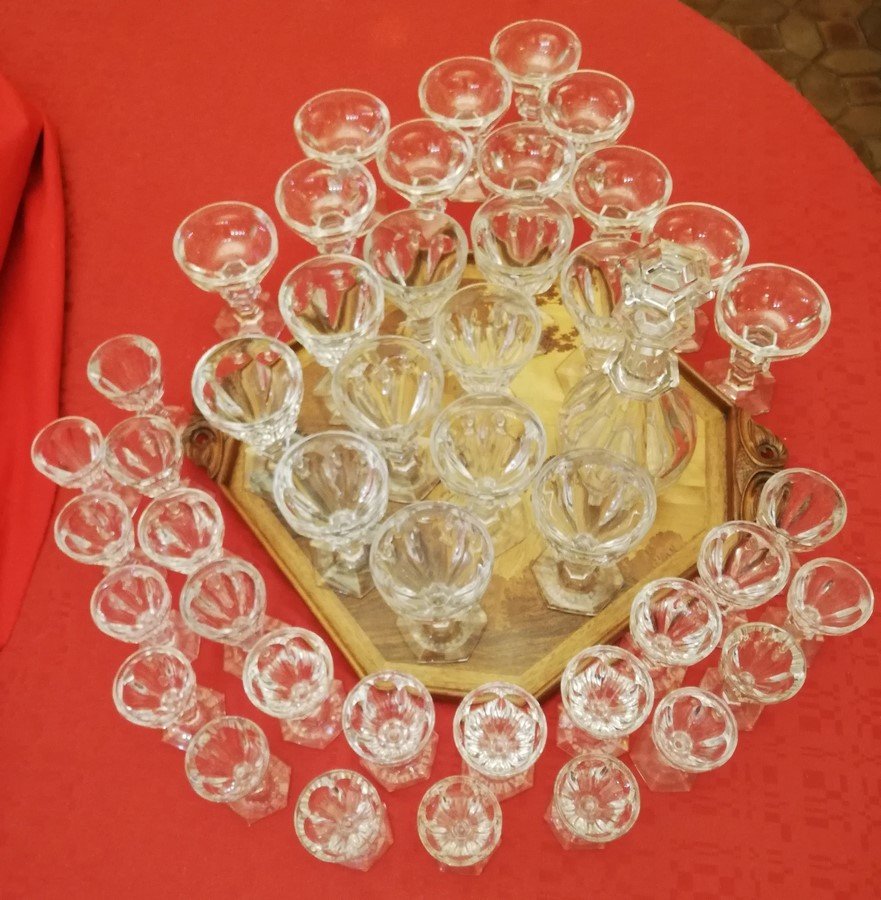 Proantic: Service verres Baccarat modèle HARCOURT