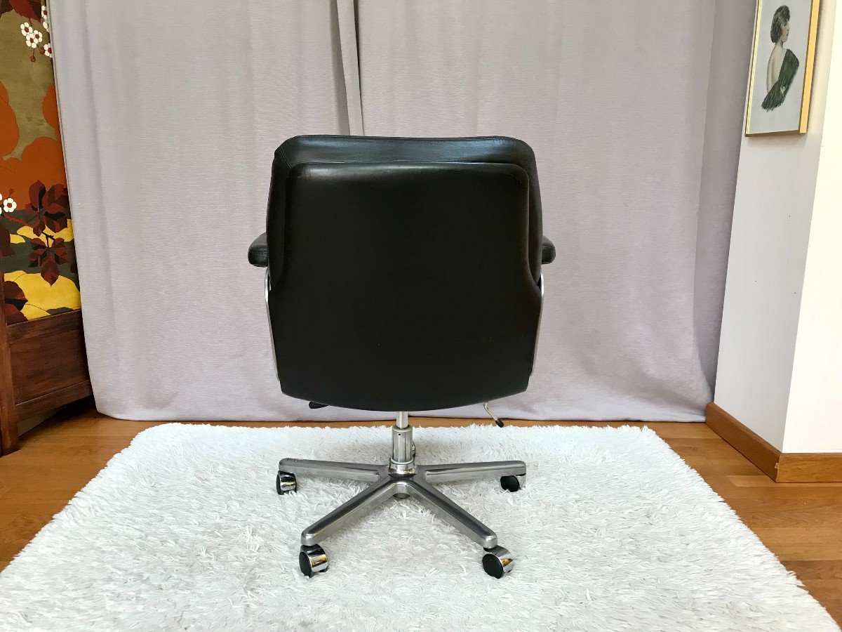 Proantic: Swivel Office Armchair, Eurosit, 1970s