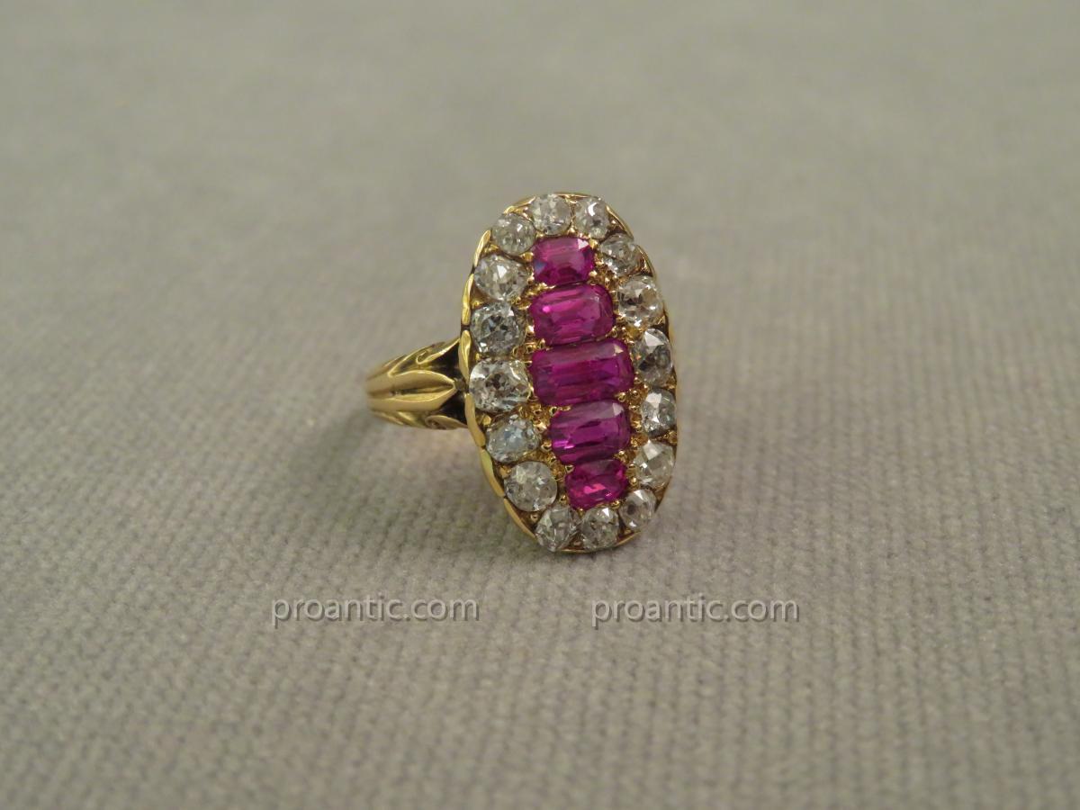 Proantic: Bague Rubis et Diamants