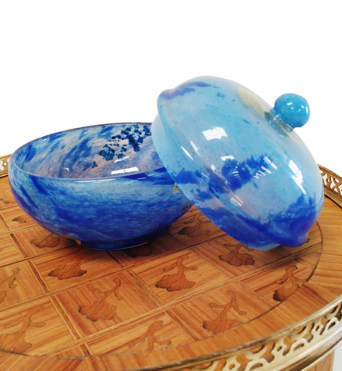 Proantic: Daum Blue And Gold Candy Box