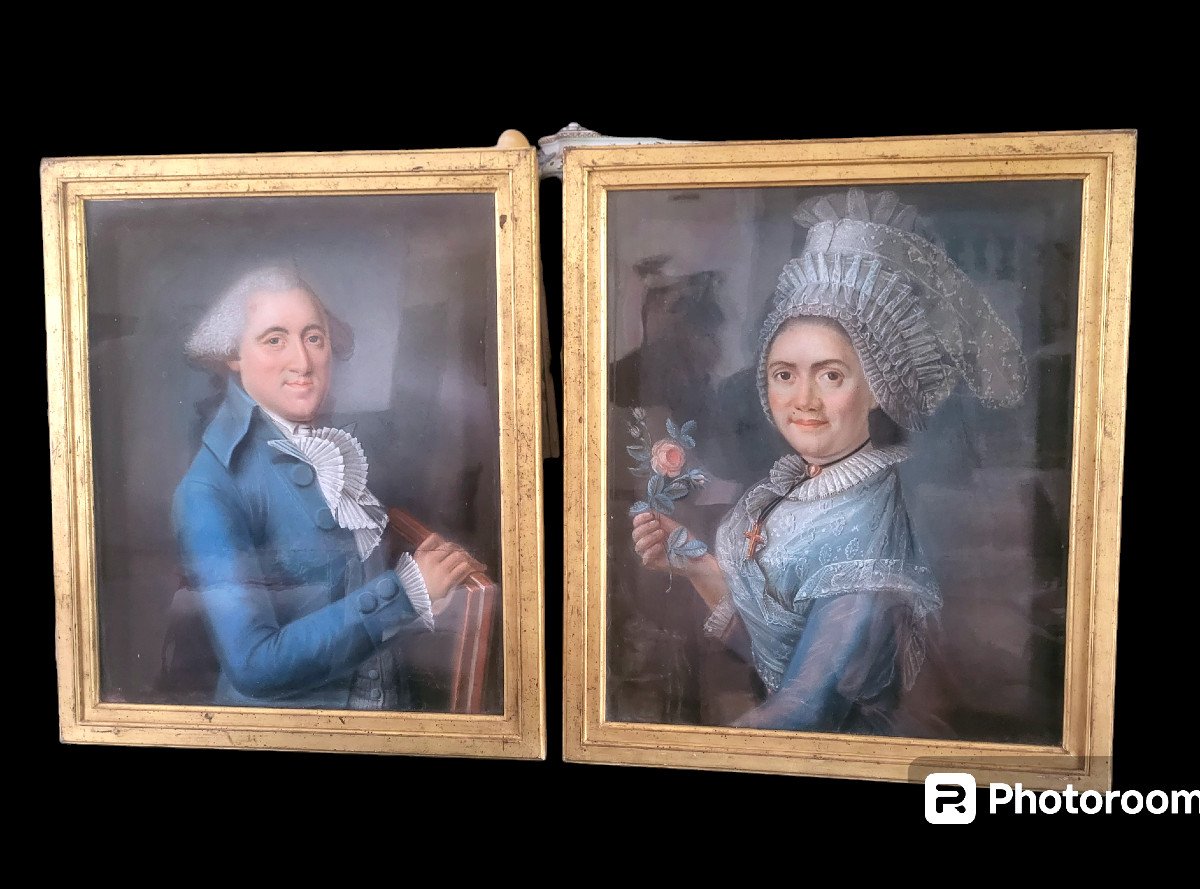 Proantic: PAIRE DE GRANDS ET MAGNIFIQUES PASTELS, PORTRAITS FEMME ET