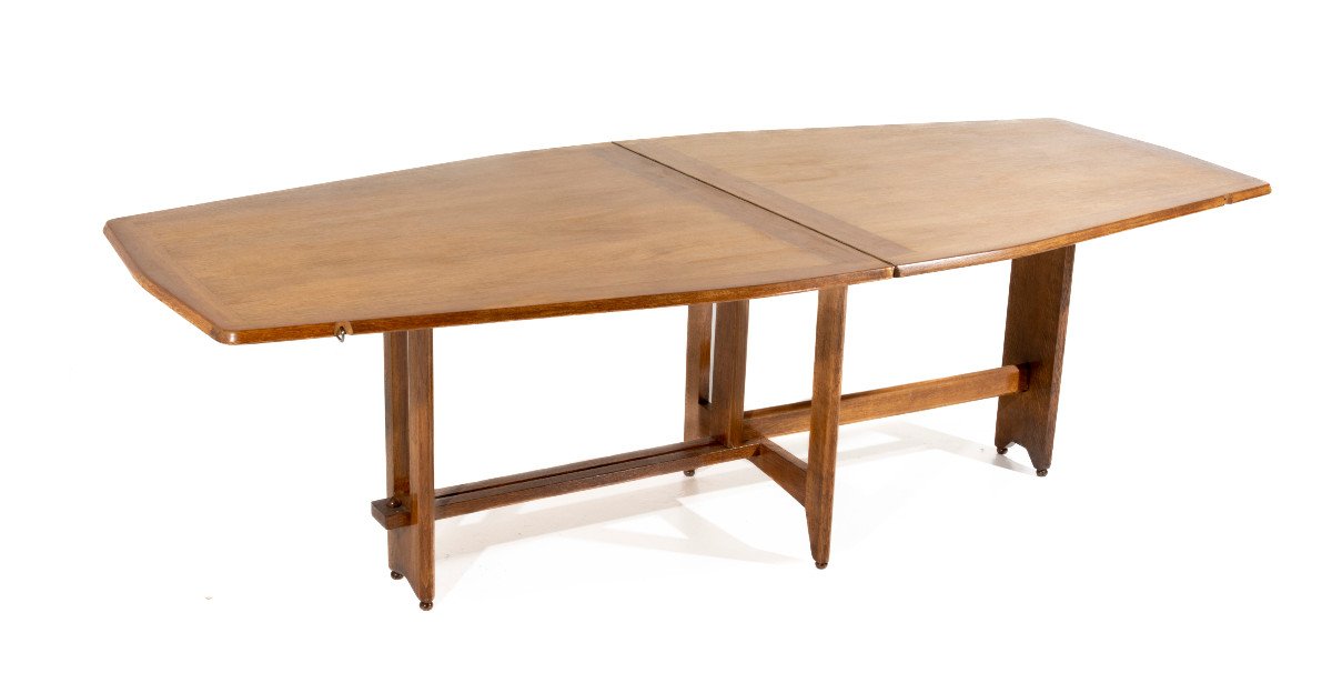 Proantic: Dining Table
