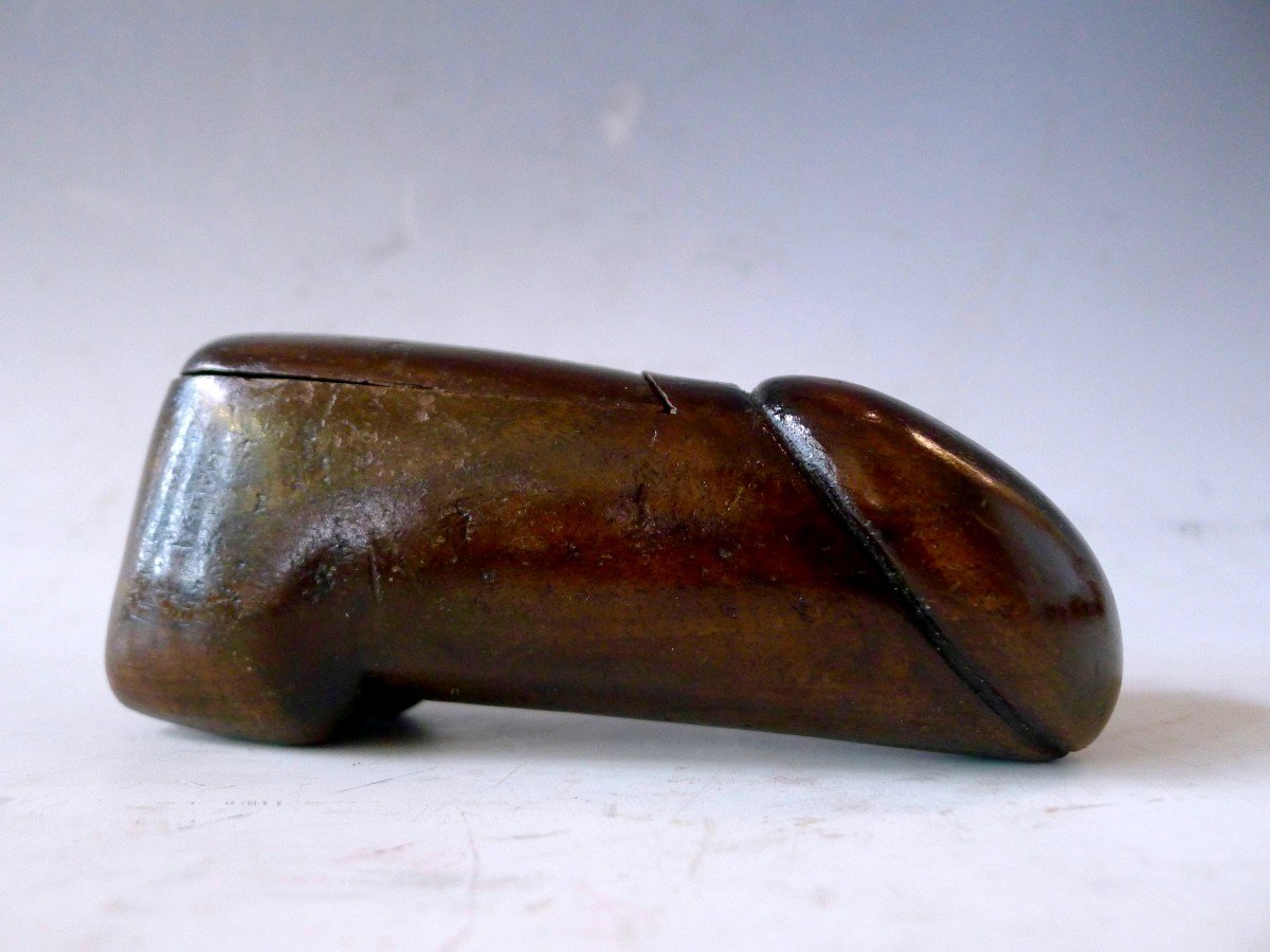 Proantic: Erotic Snuff Box