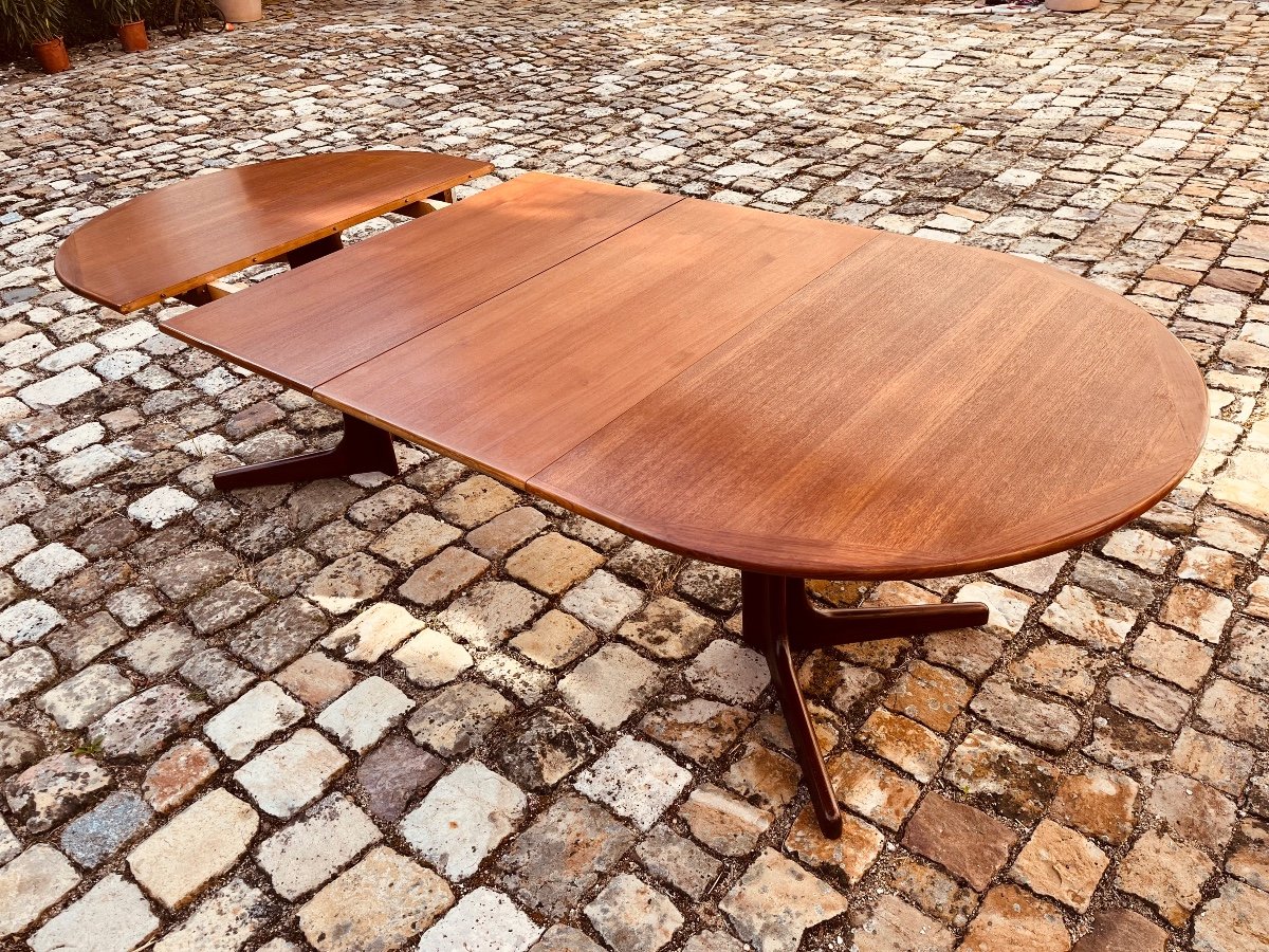 Proantic: Central Leg Table With Extensions In Teak 1970s
