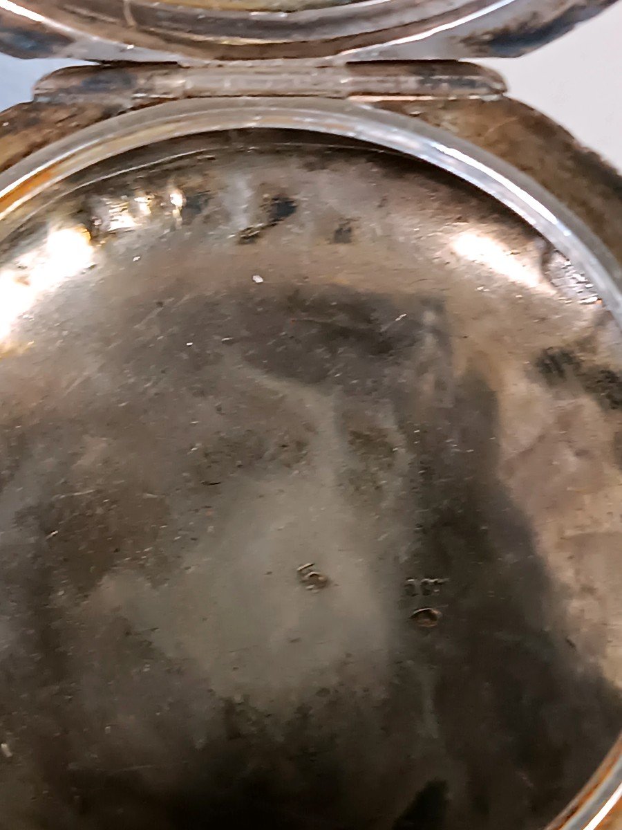 Proantic: Solid Silver Art Nouveau Compact