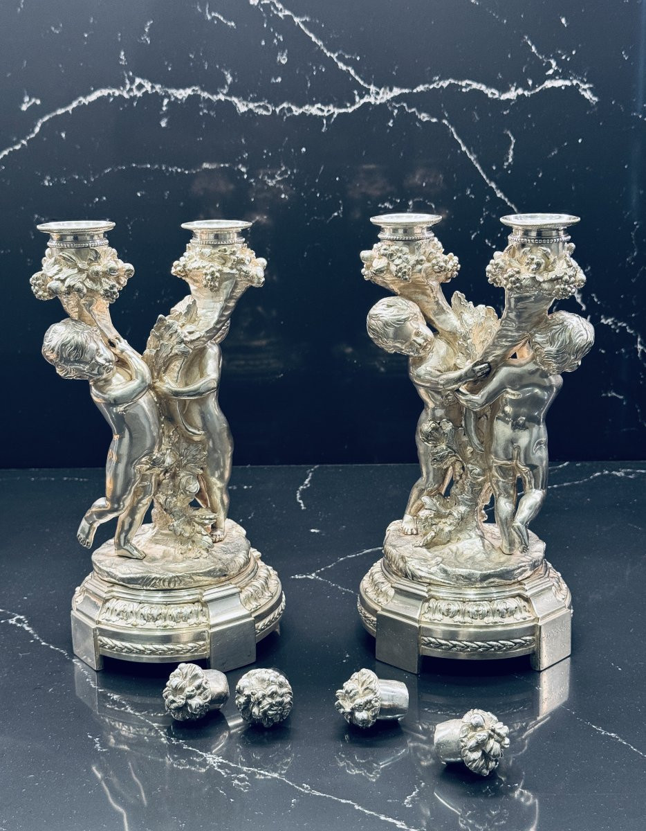 Proantic: Pair Of Neoclassical Candlesticks With 2 Putti In Silvered B