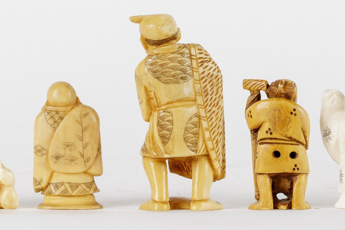Proantic: Set Of Six Japanese Ivory Netsuke Sculptures