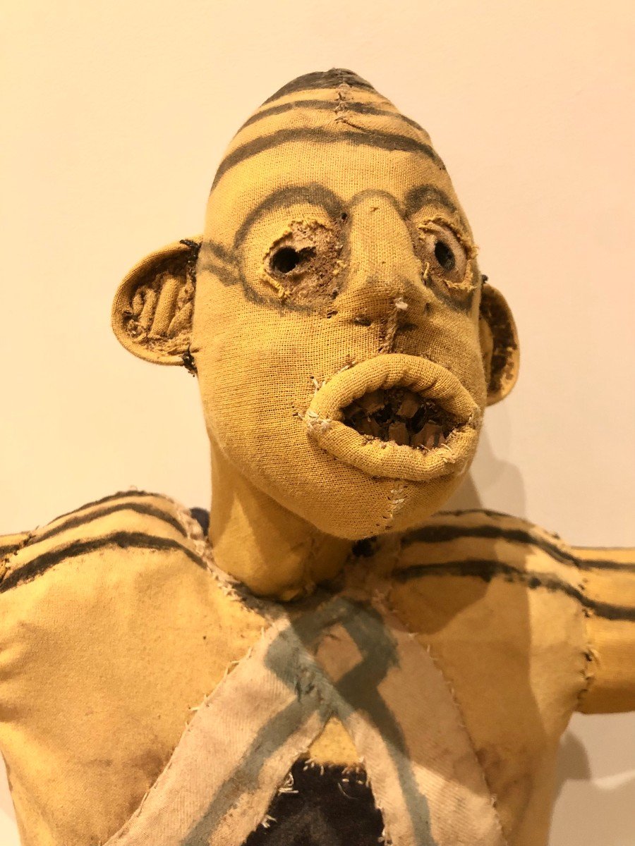 Proantic: Bembé Mudzini Reliquary Statuette