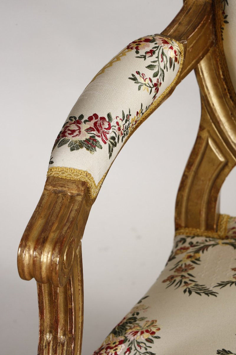 Proantic: Louis XVI Period Drawing Room In Giltwood, Attributed To Jea