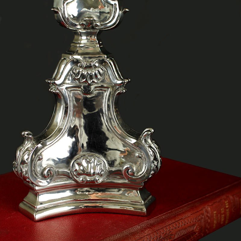 Proantic: Pair Of Regency Style Candles