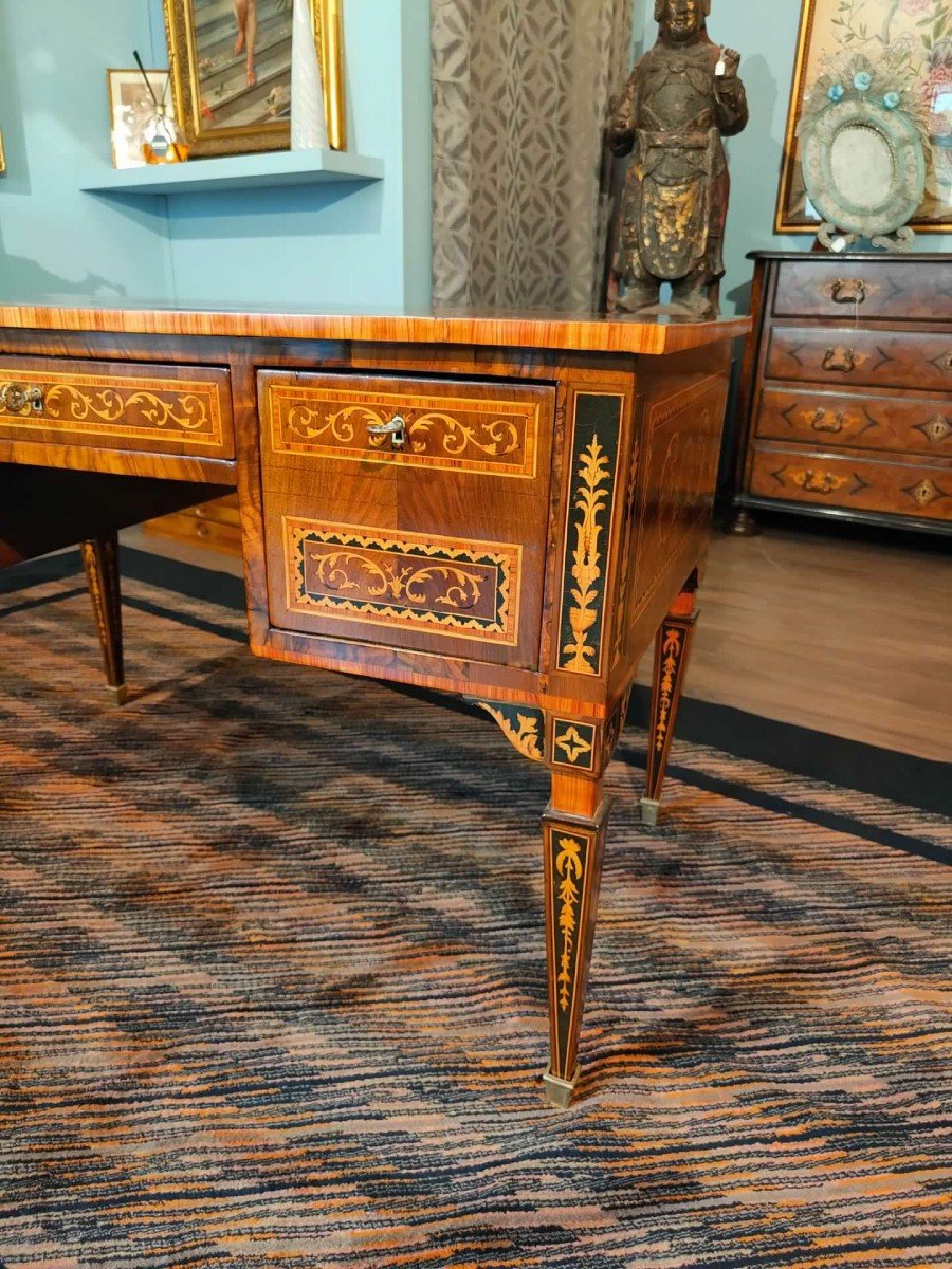 Proantic: Important And Rare Centre Desk Louis XVI