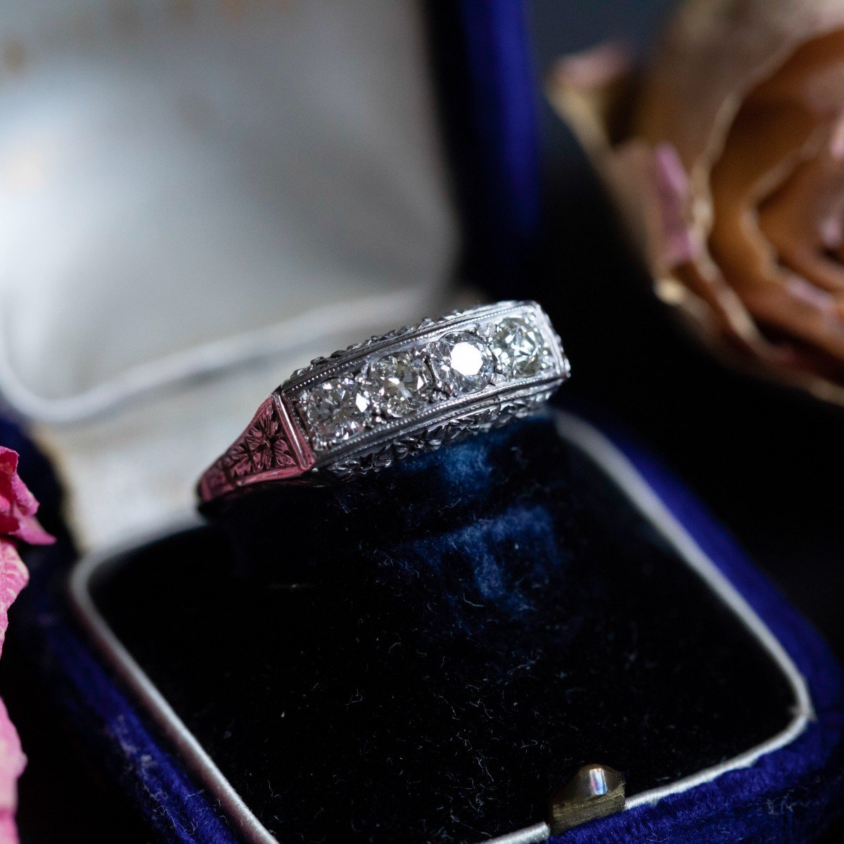 Proantic: Ring Grey Gold Diamonds Old Cut And Brillant Cut