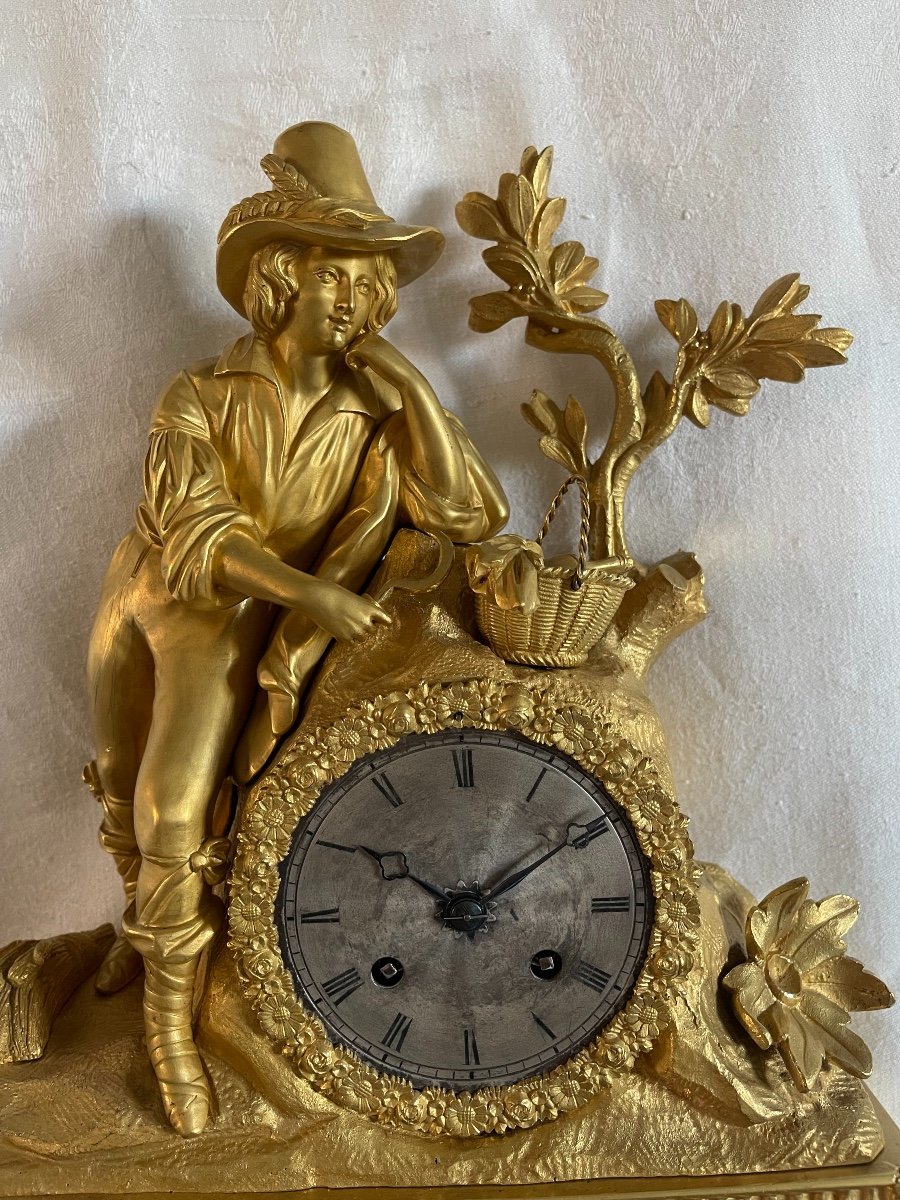 Proantic: Pendule En Bronze Doré "Au moissonneur"