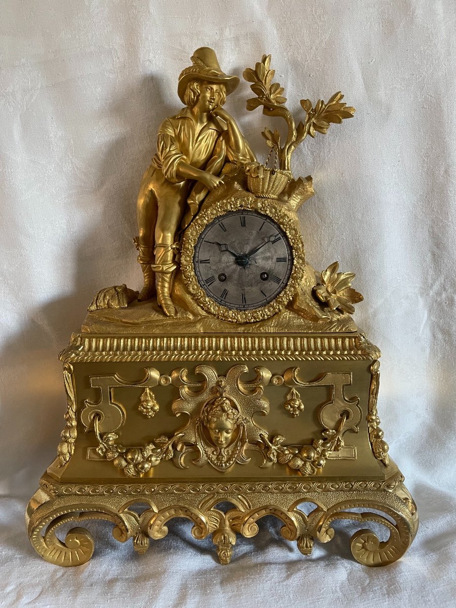 Proantic: Pendule En Bronze Doré "Au moissonneur"