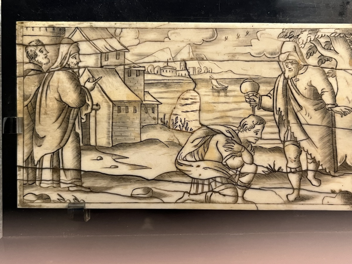 Proantic: Engraved Ivory Plaque, From A Cabinet, 17th Century. The Ret