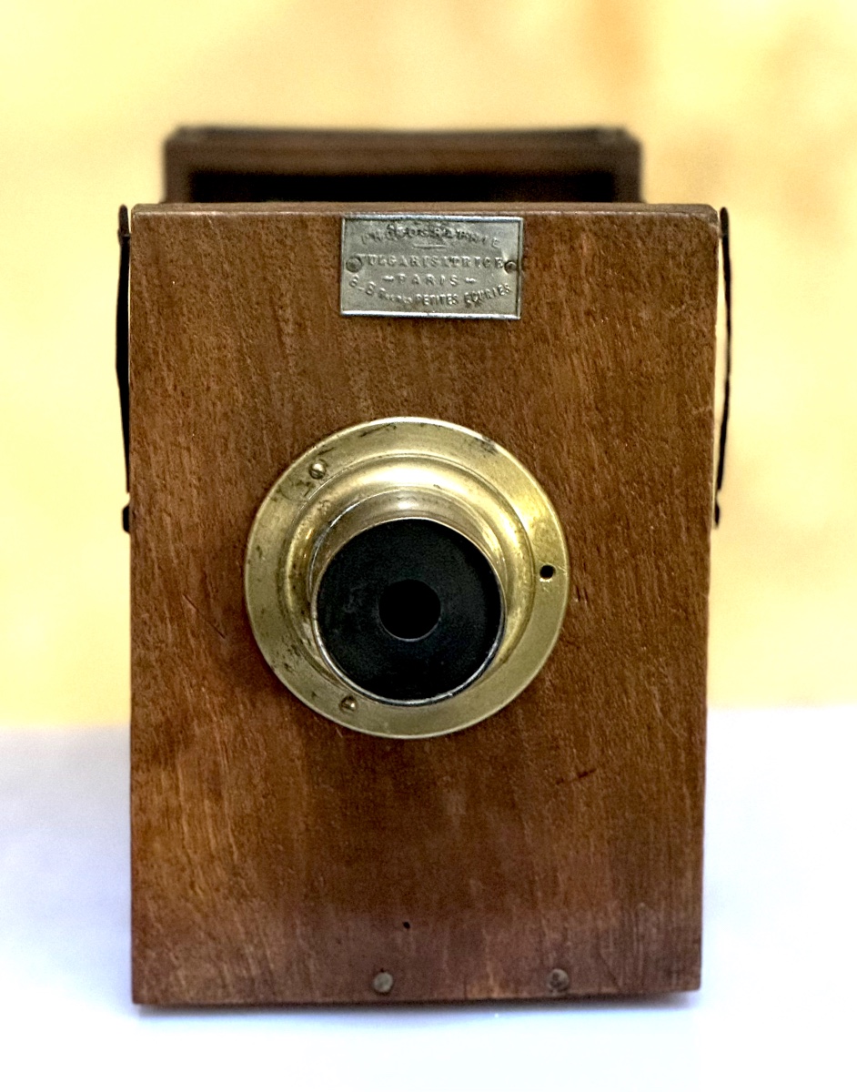 Proantic: 9x12 Camera "the Incredible No. 1" Popular Science Photograp