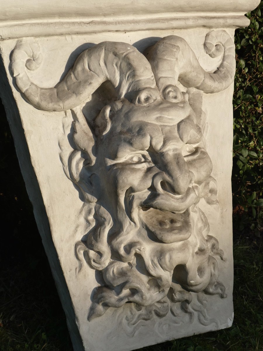 Proantic: Large Capital In Plaster, Workshop Molding, Satyr Antique Ni