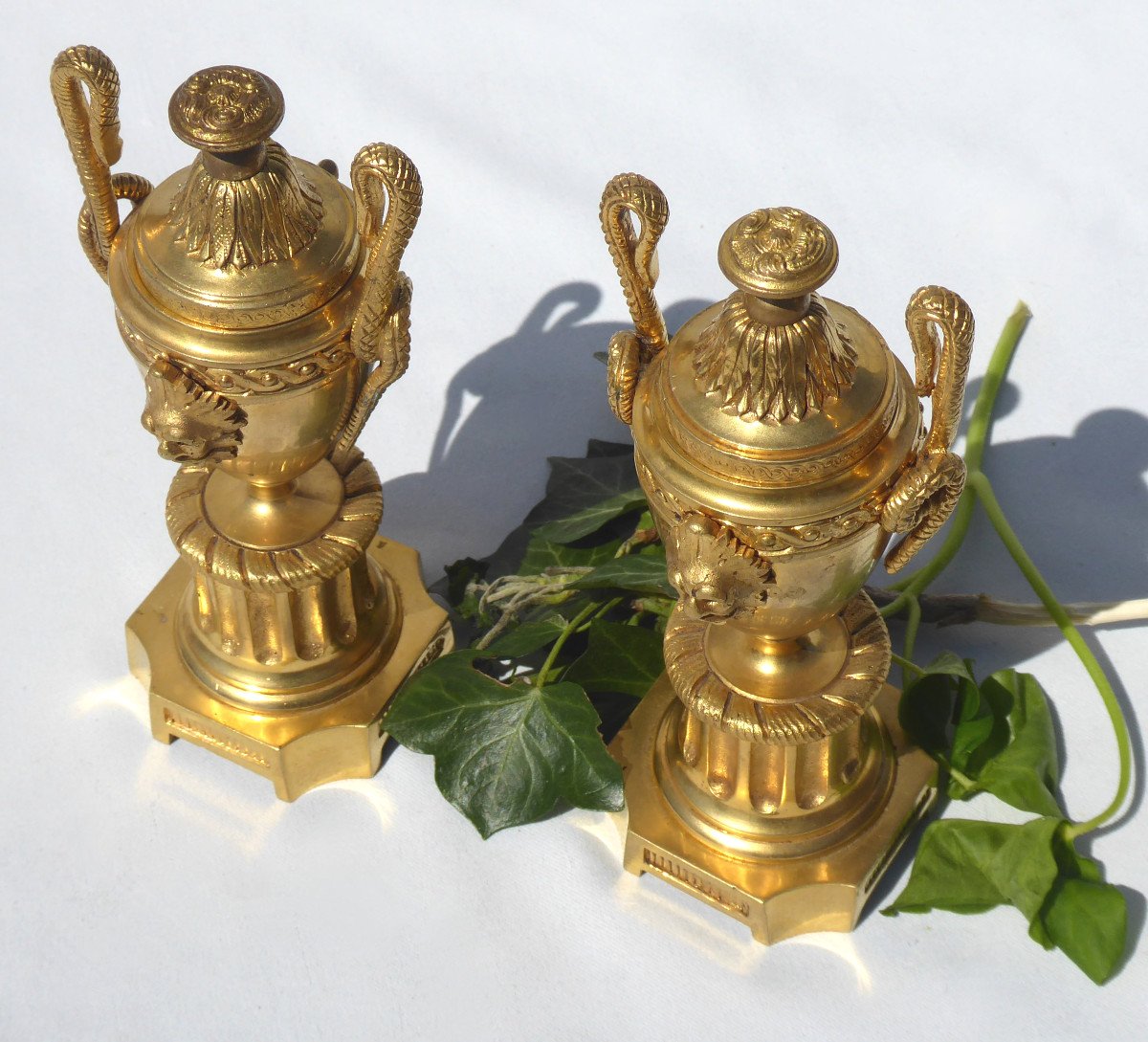 Proantic: Pair Of Cassolettes In Gilt Bronze, Napoleon III Period, Nin