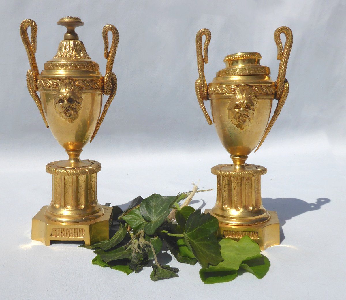 Proantic: Pair Of Cassolettes In Gilt Bronze, Napoleon III Period, Nin