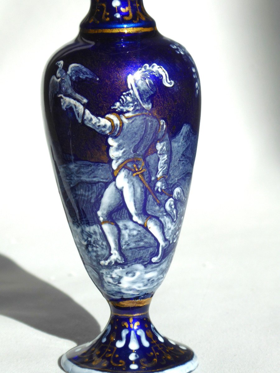 Proantic: Paire De Vases En émaux De Limoges , Scène De Chasse Style