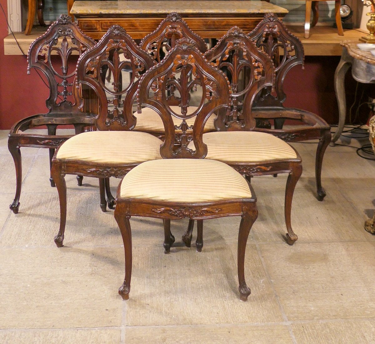 6 Chairs
