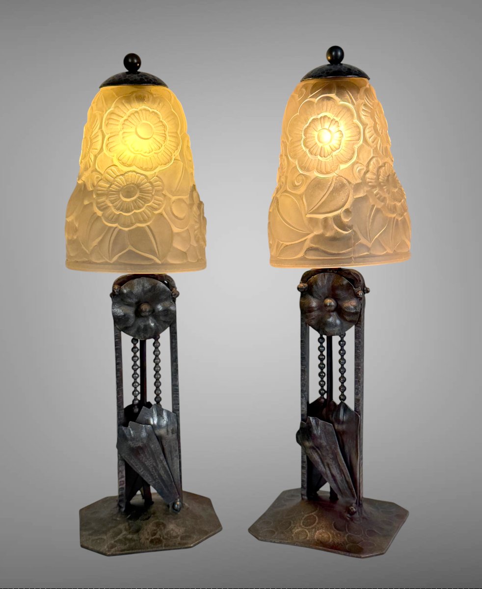 Proantic: Pair Of Art Deco Period Wrought Iron Lamps With Pressed Mold