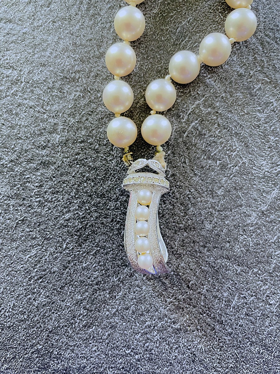 Proantic: Choker Necklace Of 125 Knotted Beads And Jewelry Barrette