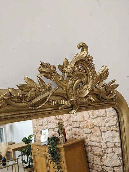 Proantic: Antique Golden Color Mirror