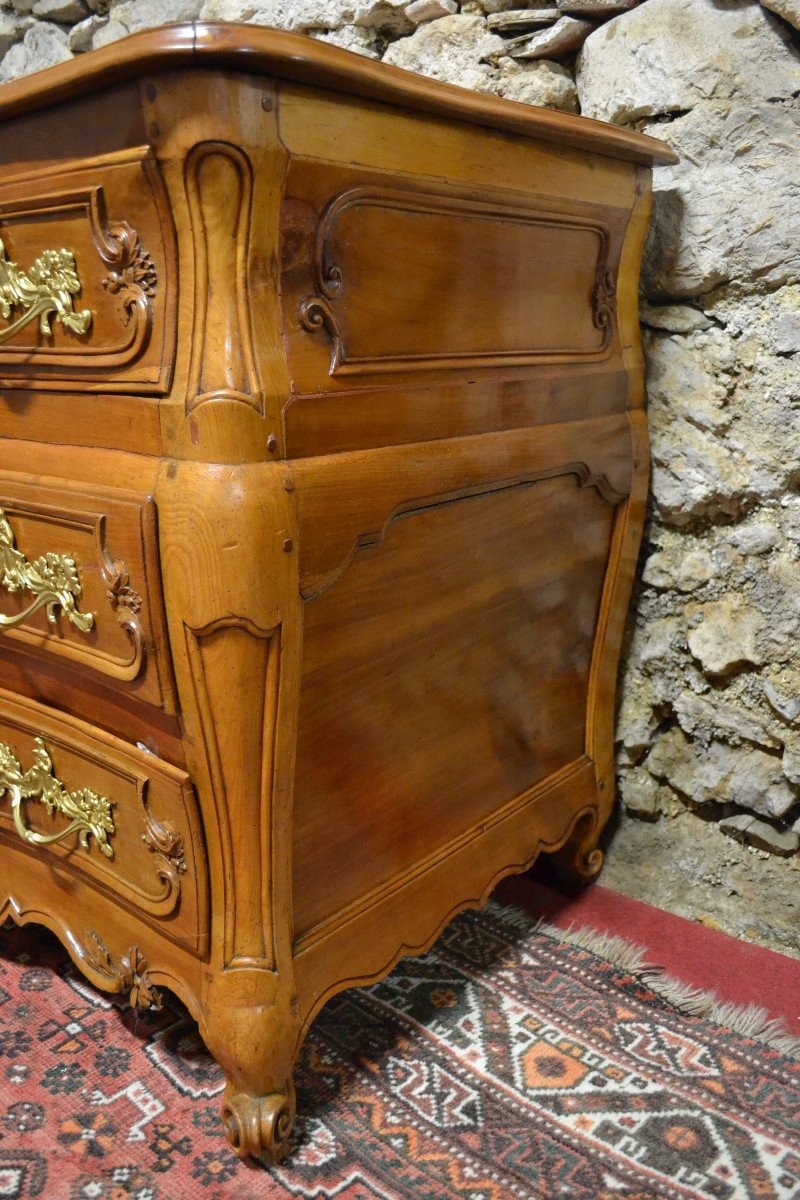 Proantic: Commode transition Louis XV / Louis XVI