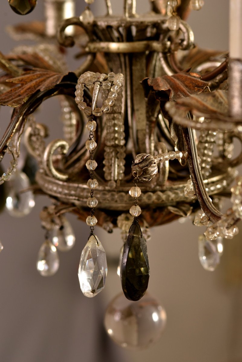 Proantic: Silver Metal Chandelier. Design.