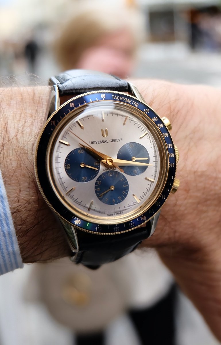 Proantic: Universal Genève Panda Chrono Compax Référence 284.495
