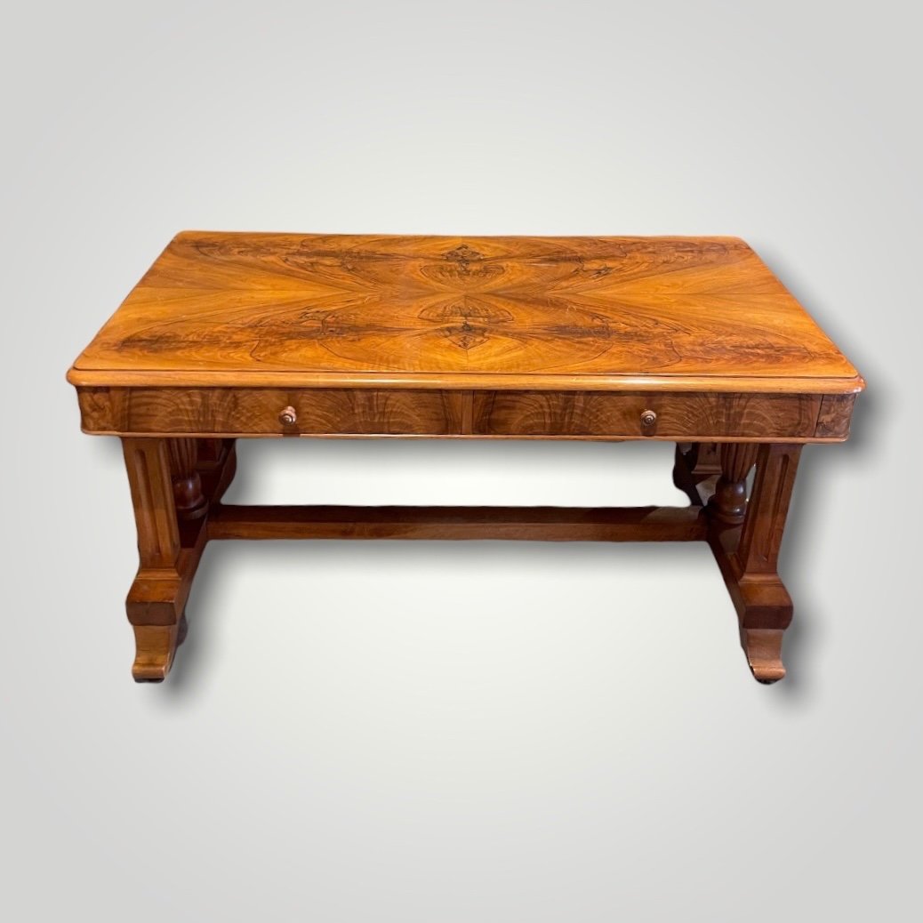 Proantic: Middle Flat Desk In Blond Burl Walnut