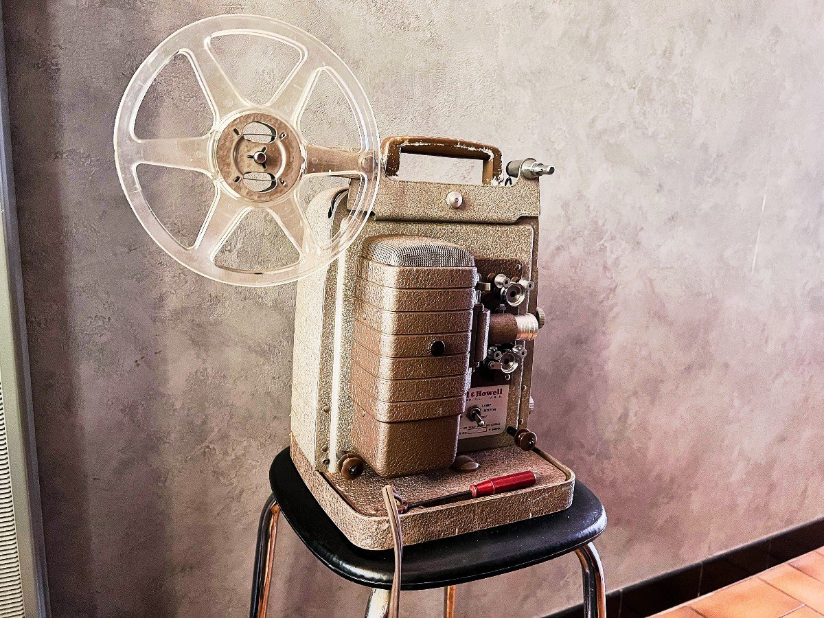 Proantic: Bell & Howell 8mm Projector Model 253 B 500 Watt