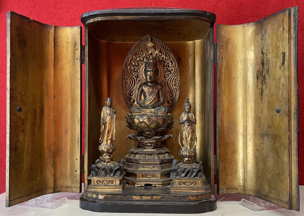 Proantic: Butsudan -- Amitaba Buddha And Two Deities -- Japan Edo Peri