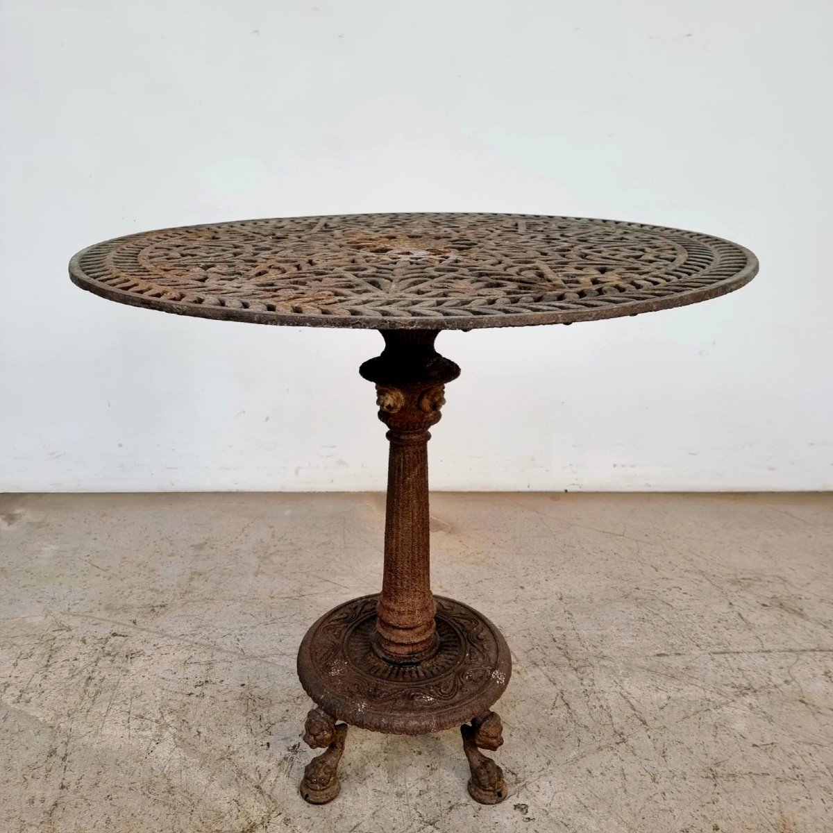 Proantic: Cast Iron Pedestal Table Early 19th